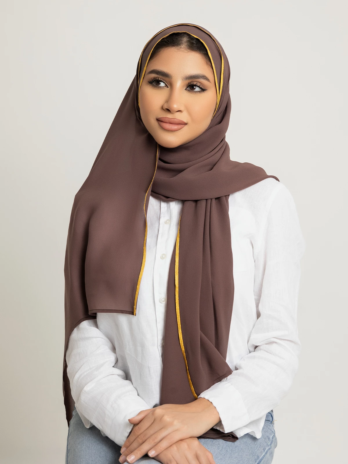 Latest Abayas, Clothing & Tarha Brown Meshlah Laser Tarha | Kaafmeem ...