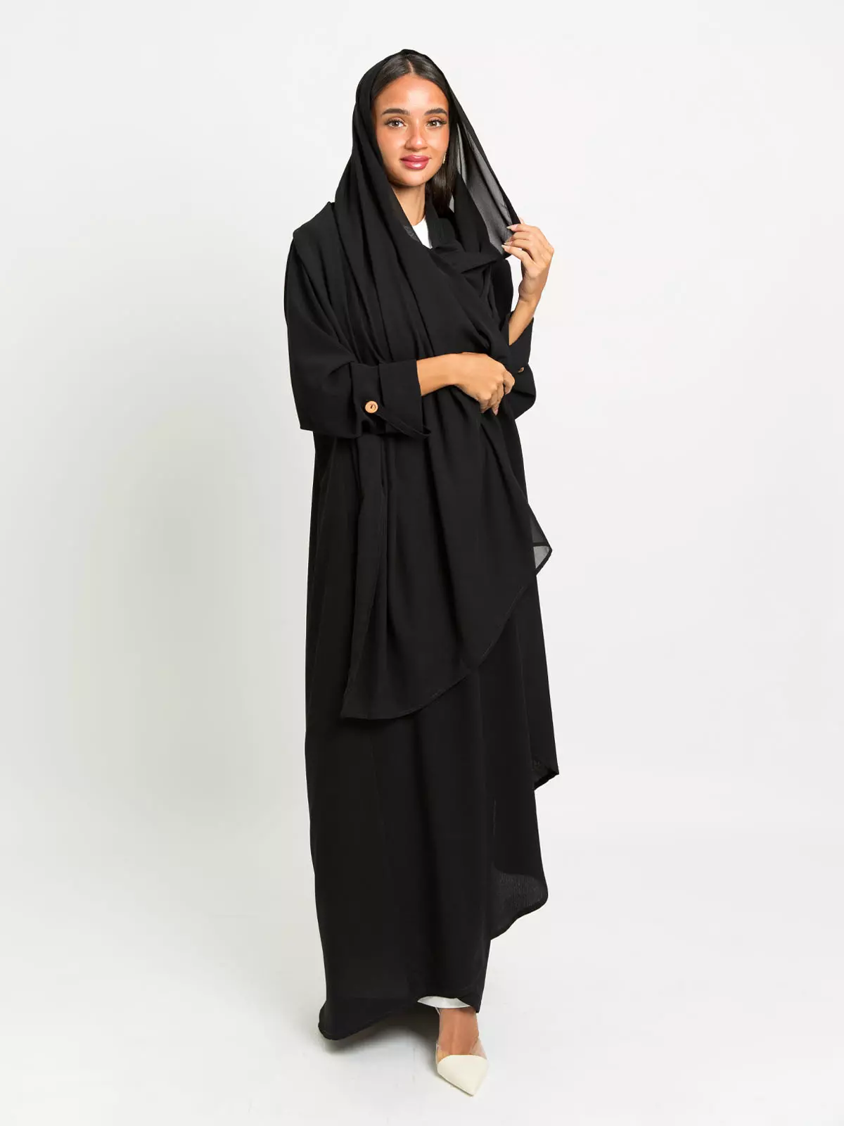 Kaafmeem: Latest Abayas, Clothing & Tarha Discover the Latest Abaya ...