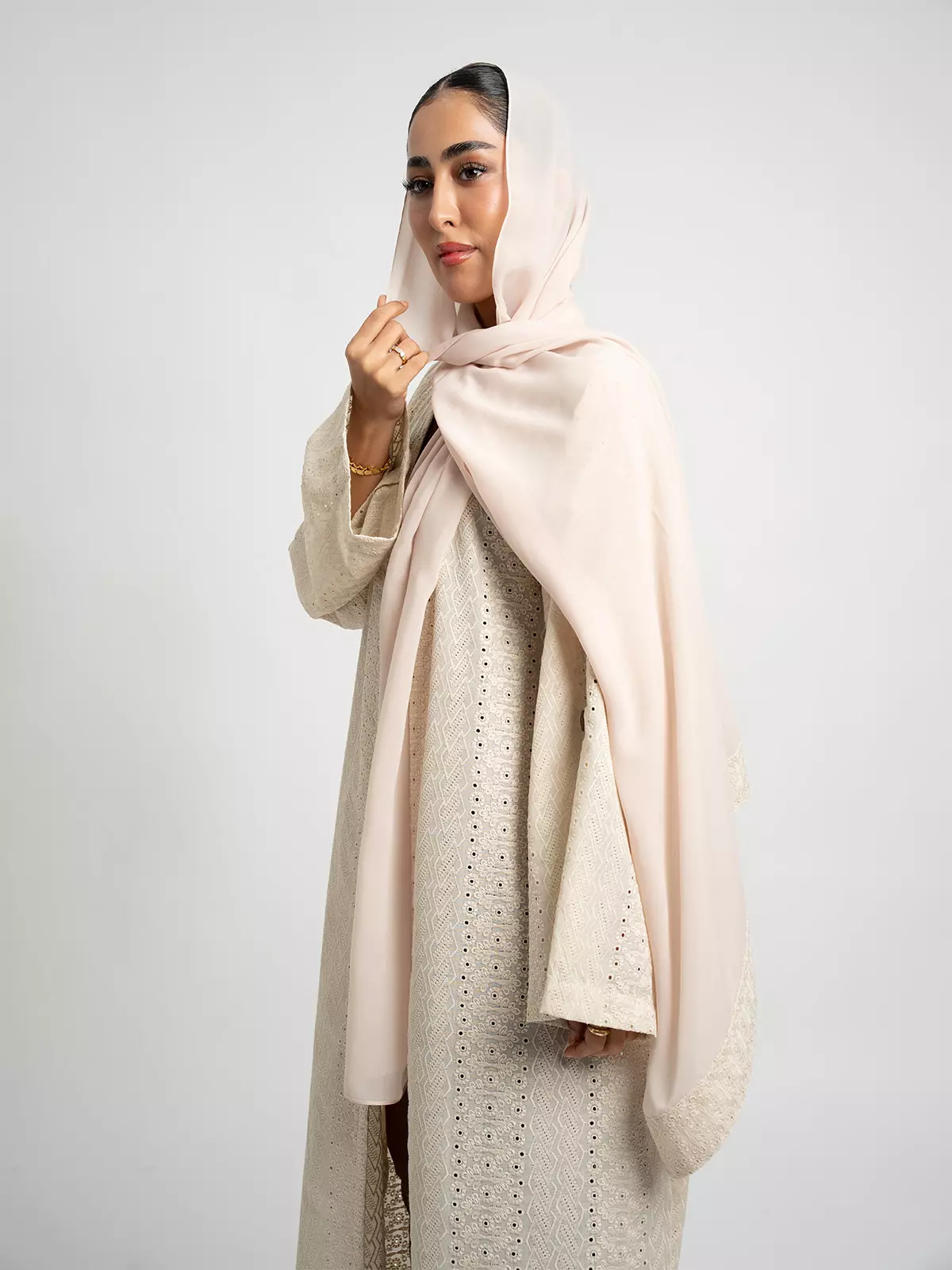 Latest Abayas, Clothing & Tarha Ramadan Abaya - Ramadan Collection 2026 ...