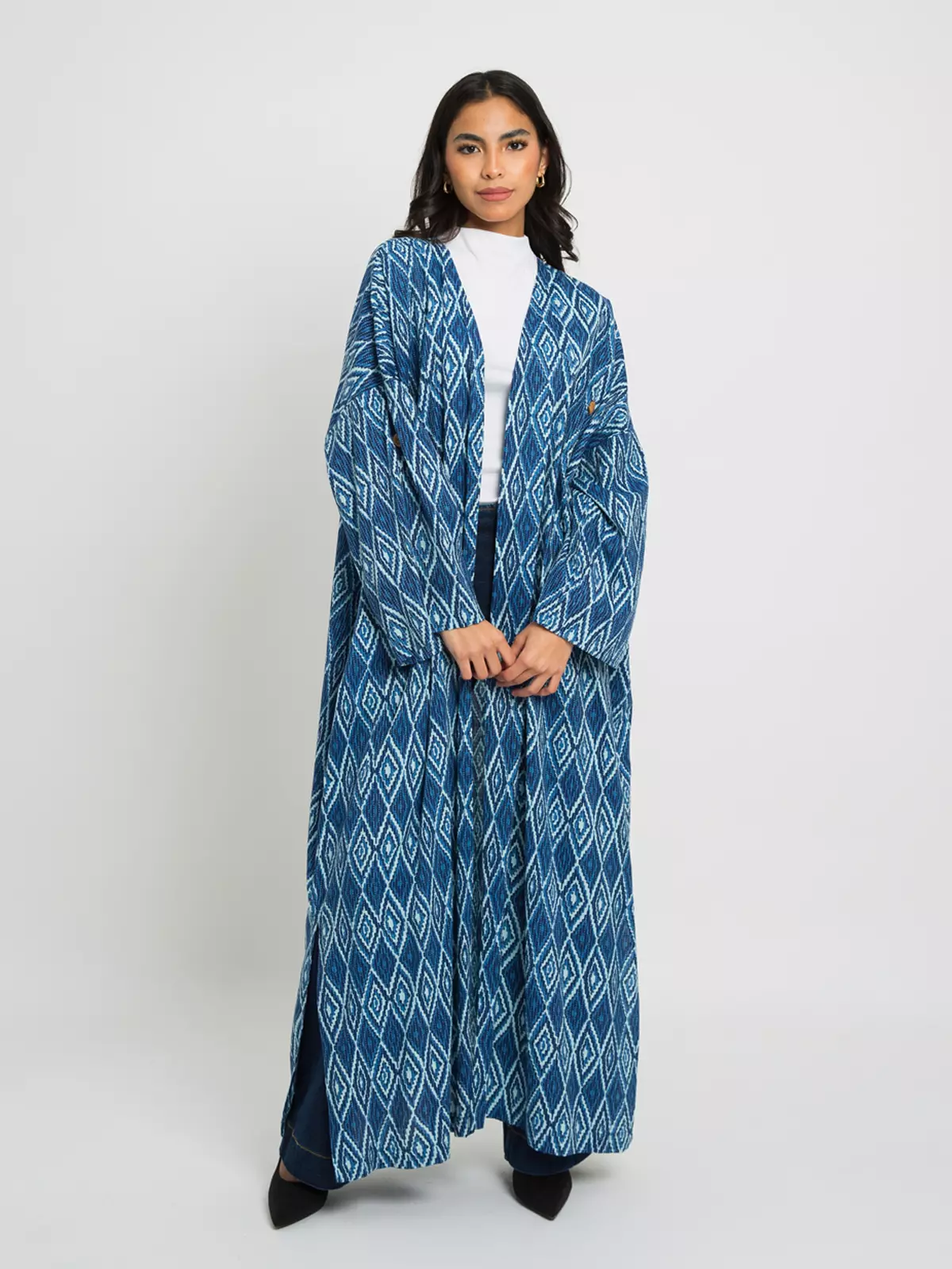 Kaafmeem: Latest Abayas, Clothing & Tarha Discover the Latest Abaya ...