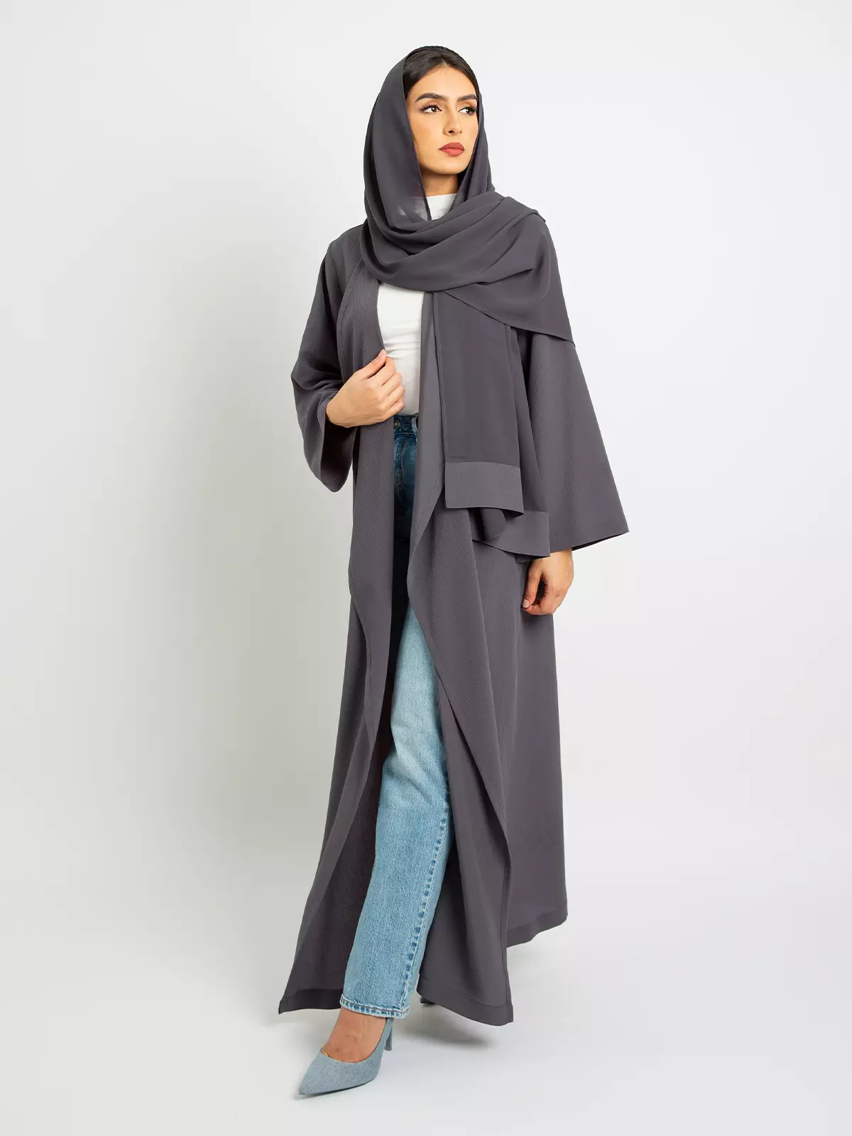 Discover the Latest Abaya Styles for Every Occasion | Kaafmeem
