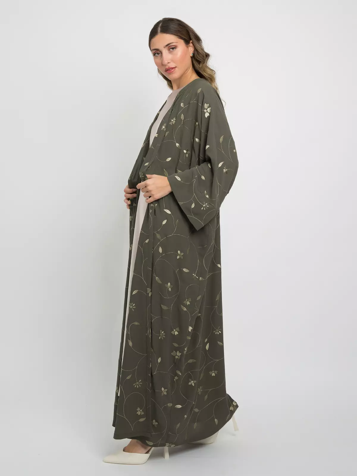 Kaafmeem: Latest Abayas, Clothing & Tarha Shop Fancy Abayas for Women ...