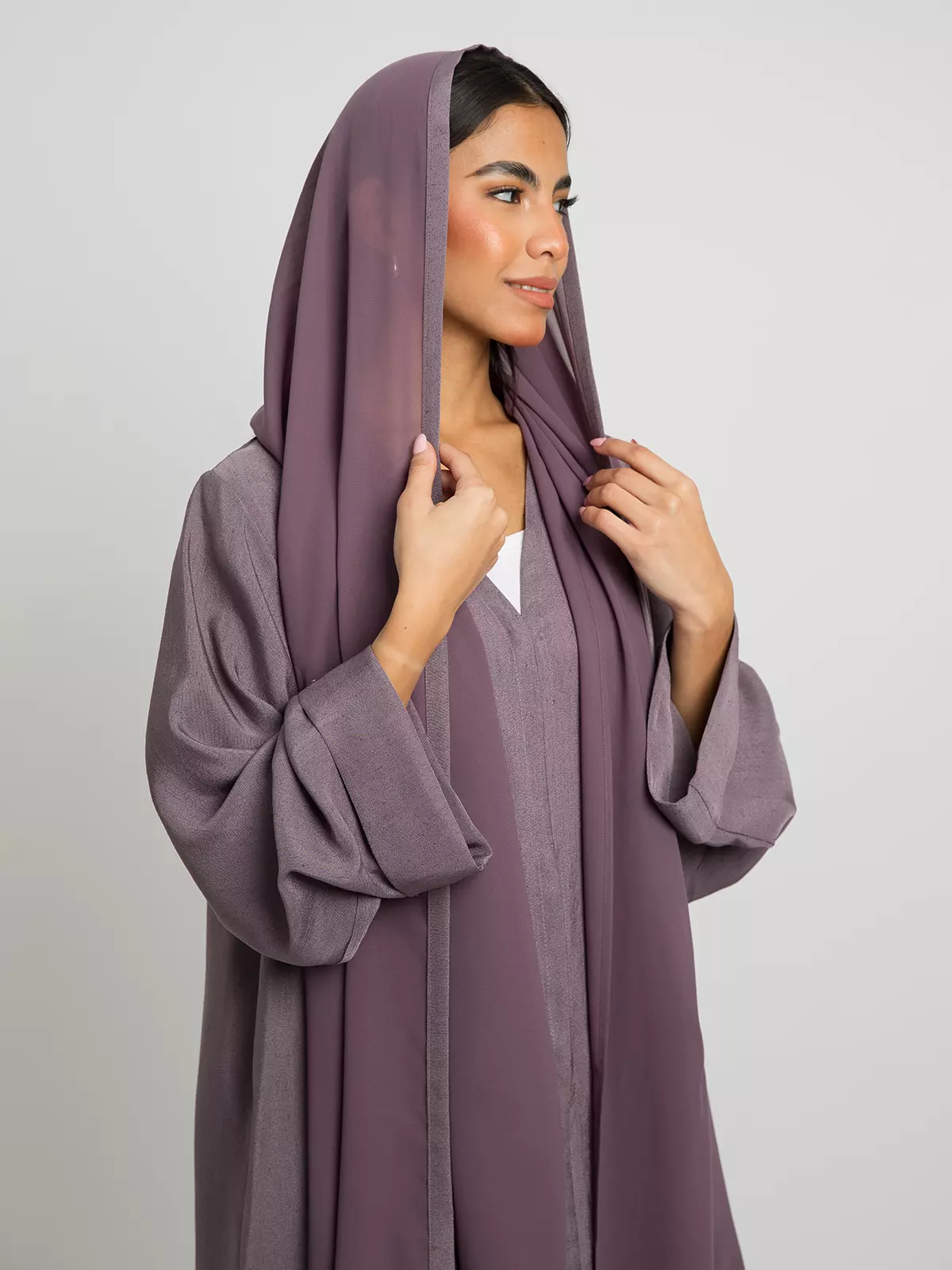 Kaafmeem: Latest Abayas, Clothing & Tarha Discover the Latest Abaya ...
