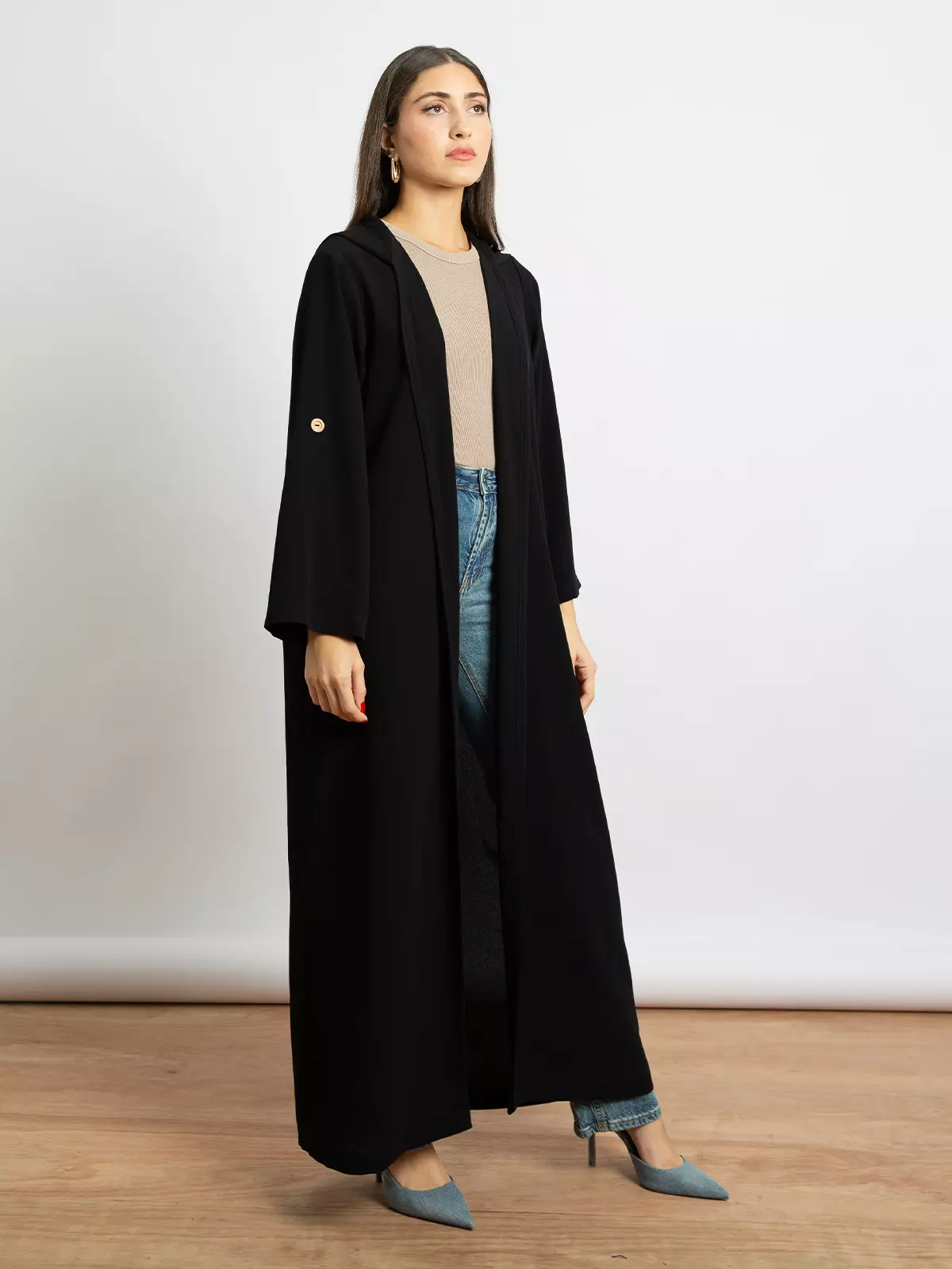 Latest Abayas, Clothing & Tarha Open abaya | Yoryu fabric abaya