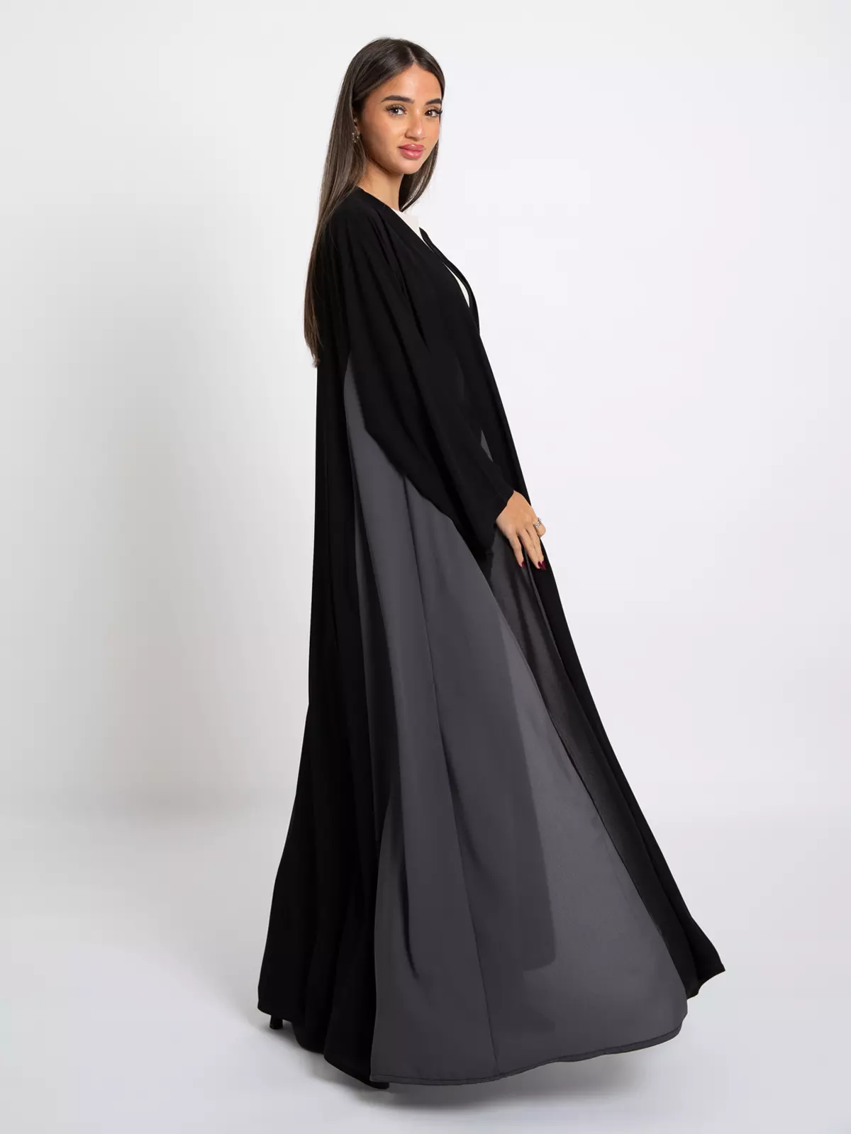 Latest Abayas, Clothing & Tarha Black & Gray Princess A cut Abaya ...
