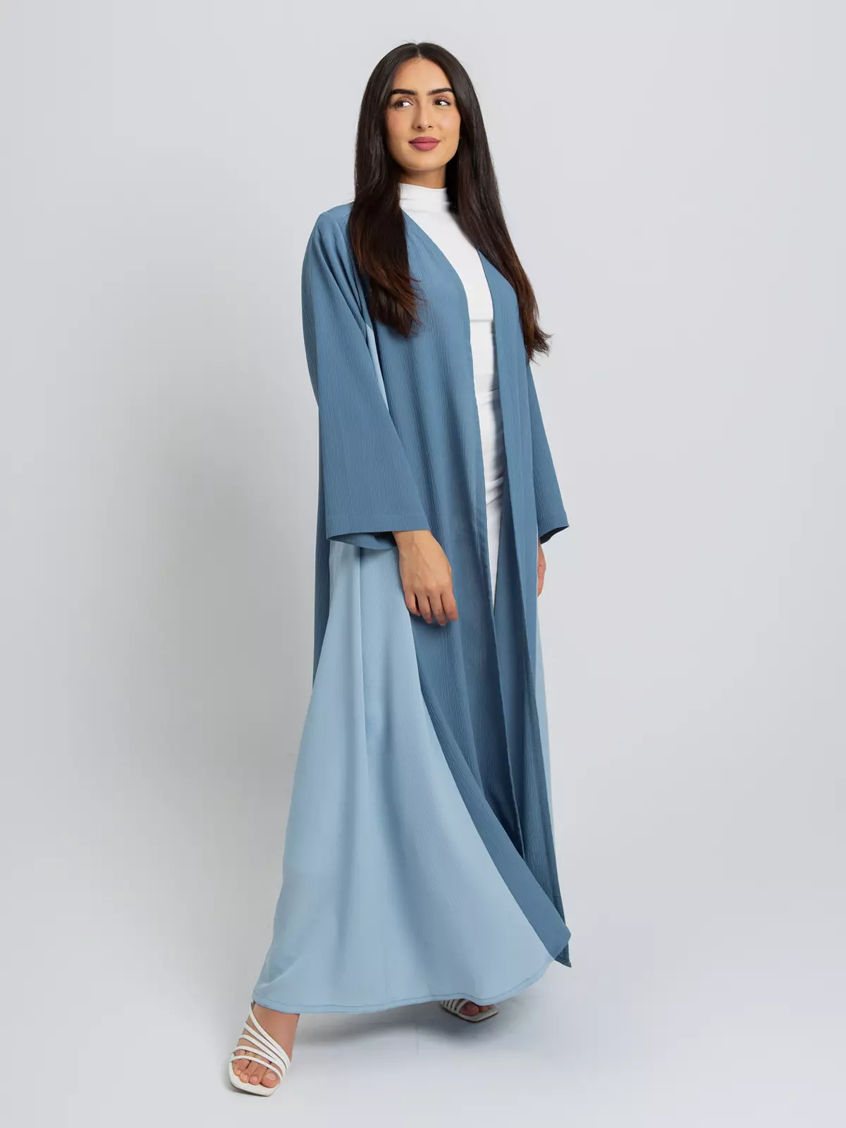 Kaafmeem: Latest Abayas, Clothing & Tarha Discover the Latest Abaya ...