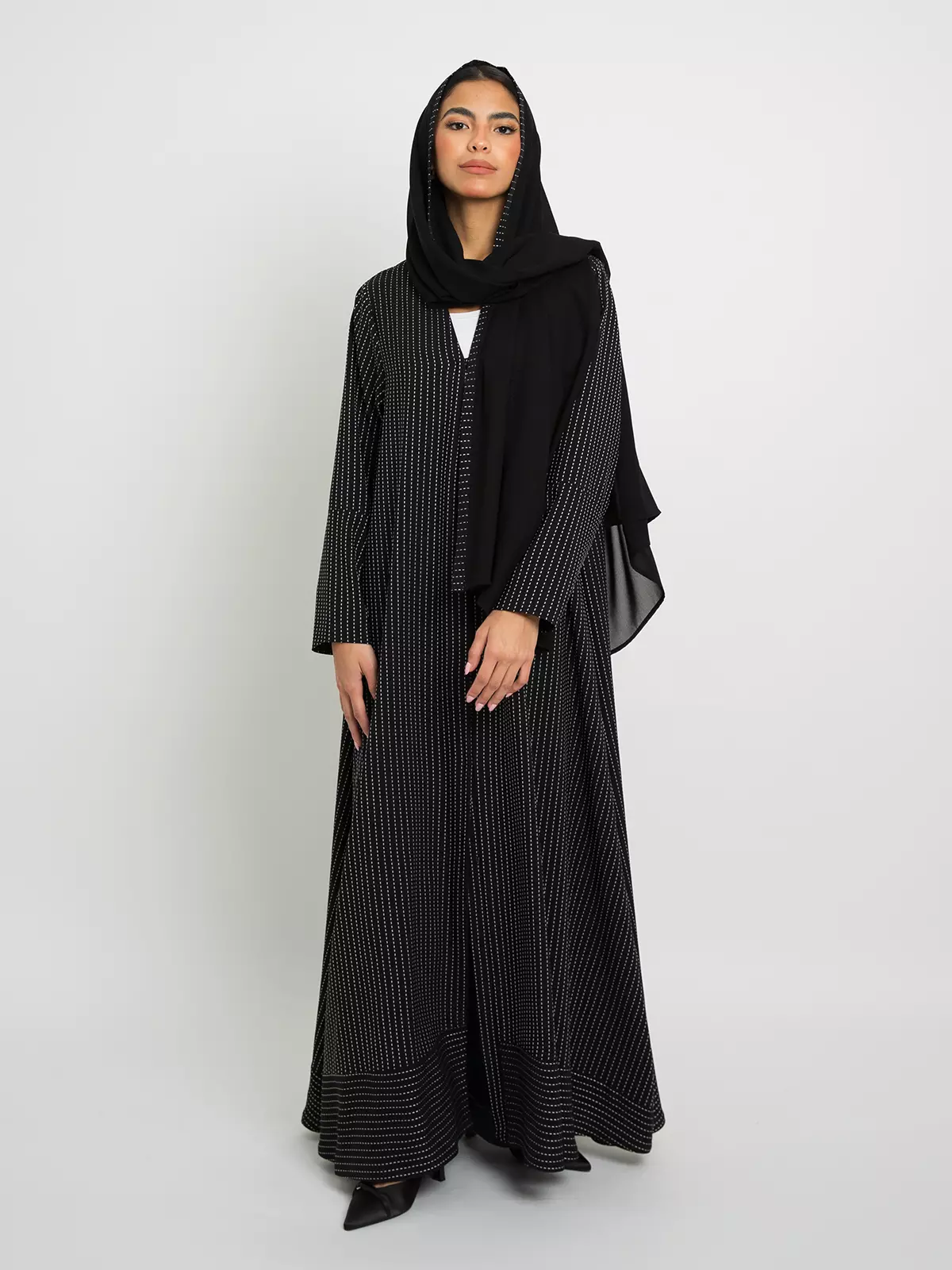 Kaafmeem: Latest Abayas, Clothing & Tarha Discover the Latest Abaya ...