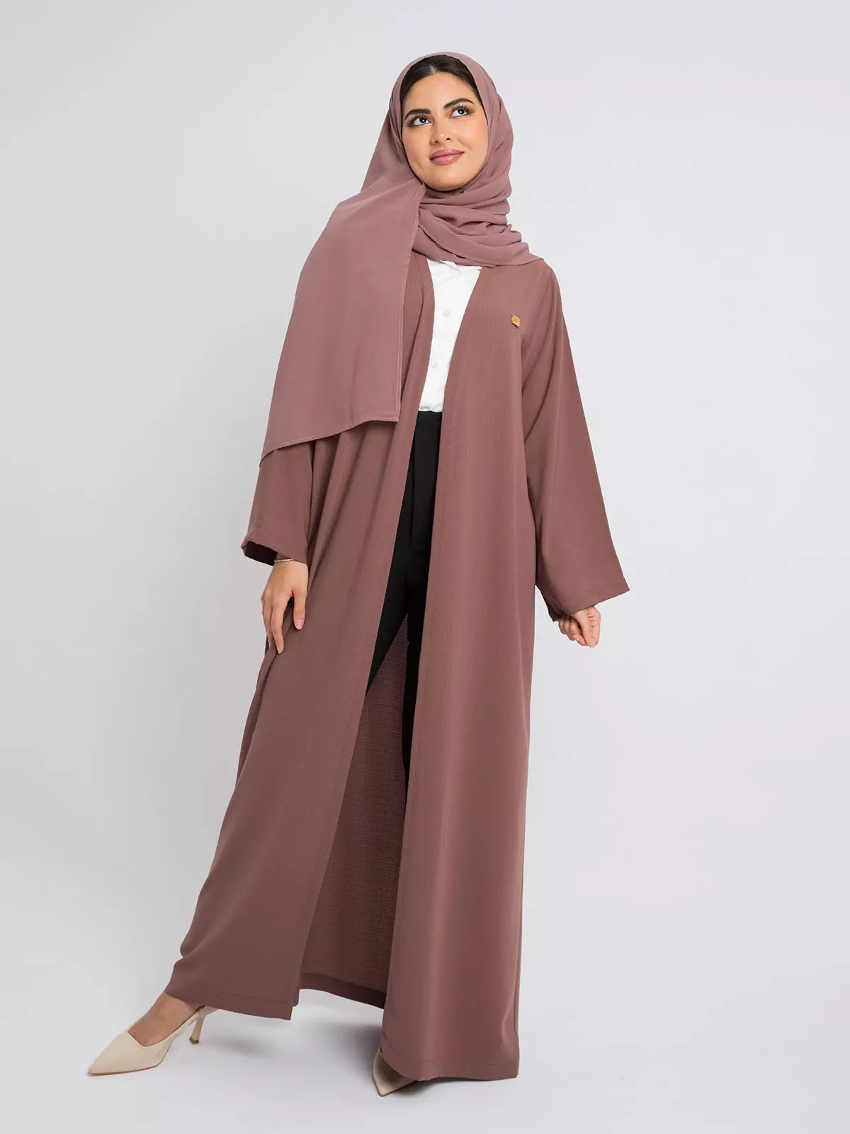 Latest Abayas, Clothing & Tarha Brown open abaya | classic daily abaya