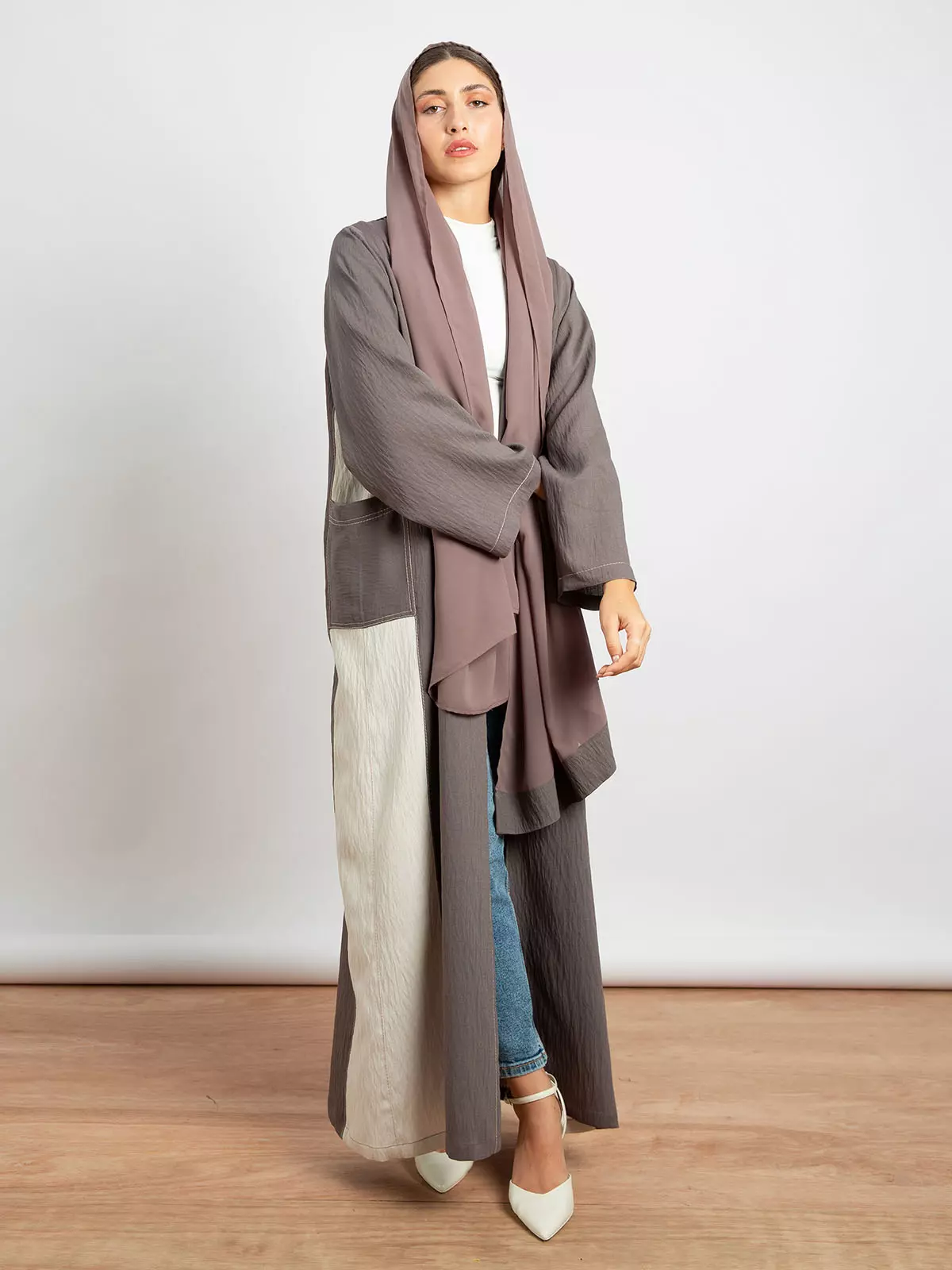 Latest Abayas, Clothing & Tarha Brown open abaya | Practical abaya