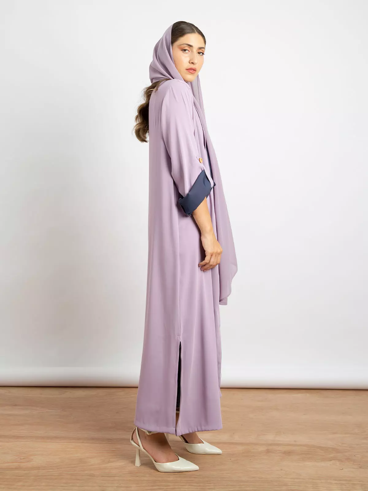 Kaafmeem: Latest Abayas, Clothing & Tarha Elevate Your Everyday Style ...