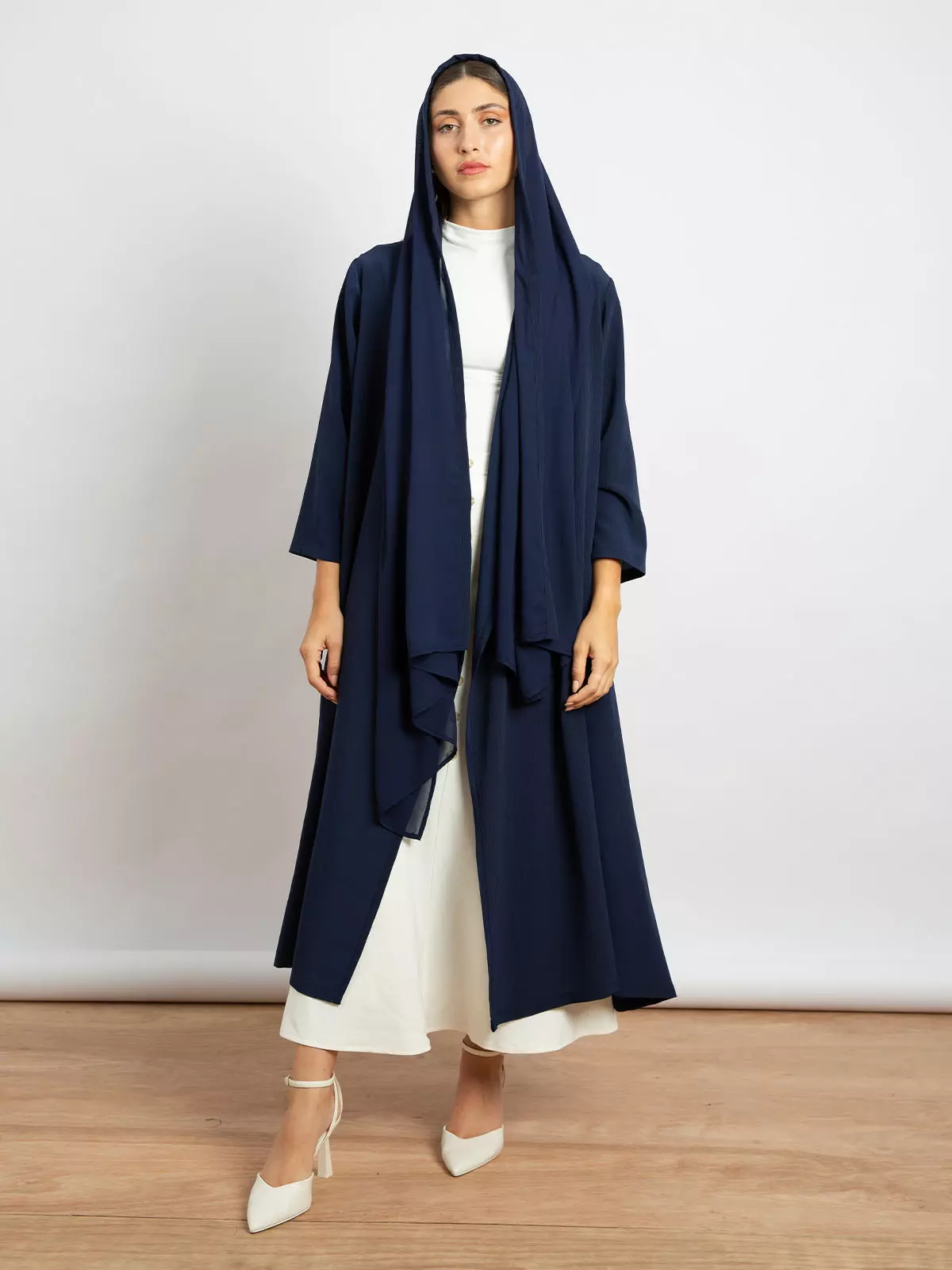 Latest Abayas, Clothing & Tarha Navy comfortable abaya | Fancy open abaya