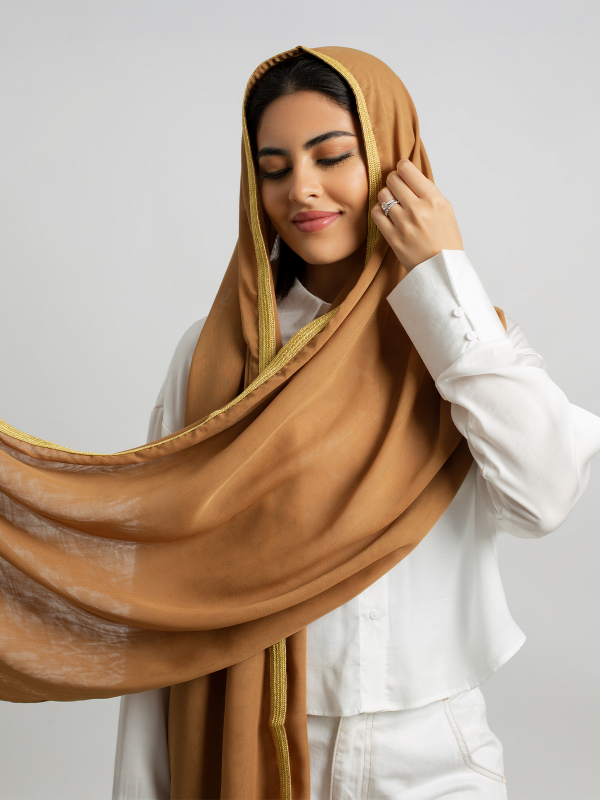 Latest Abayas, Clothing & Tarha Camel - Meshlah